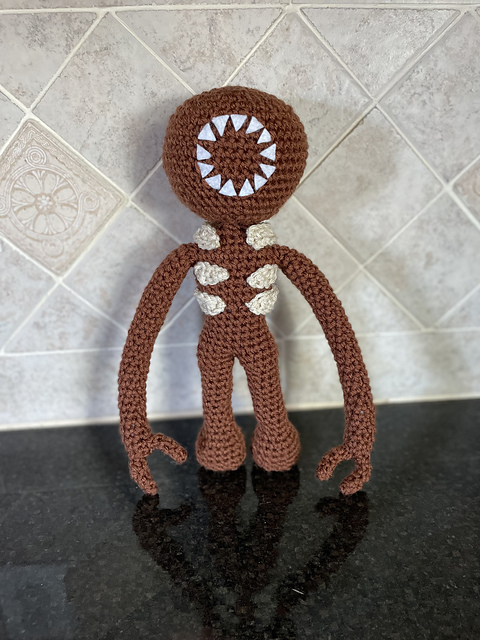 Ravelry: Figure Entity Roblox Doors pattern by Brittany Wolgamott