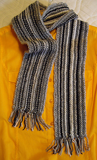Ravelry: UltraAmbiguousID's Tuxedo Scarf