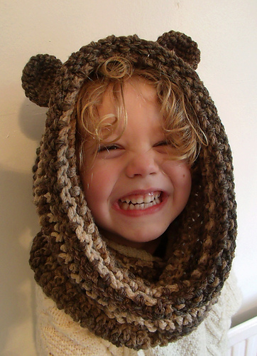 Ravelry: Bear Snood pattern by Thomasina Cummings Designs