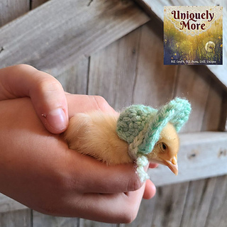 Ravelry: Sunday Bonnet for Chickens pattern by Uniquely More