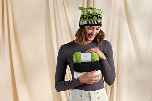 Ravelry: Scaredy Hat pattern by Afifa