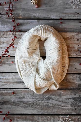 Ravelry: Snowdrift pattern by Adrienne Larsen