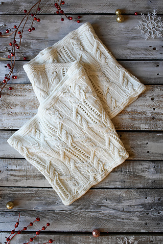 Ravelry: Snowdrift pattern by Adrienne Larsen