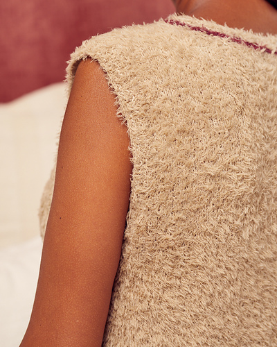 Ravelry: Feathered Vest pattern by Rachel Brockman