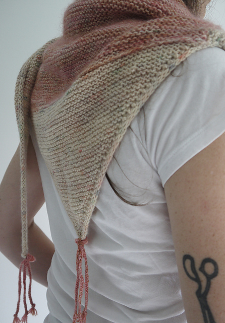 Ravelry: Augustina Peach pattern by Paule TB