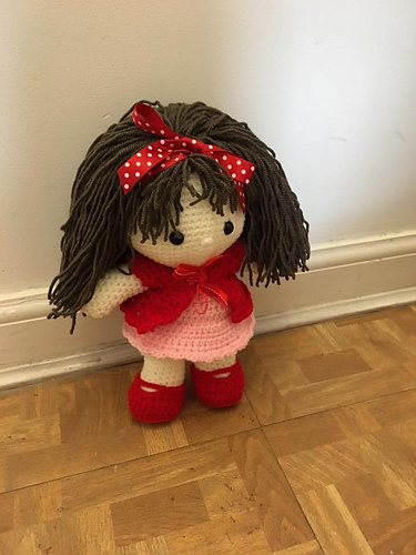 Ravelry: Weebee Doll - Mix and Match Clothing pattern by Laura Tegg