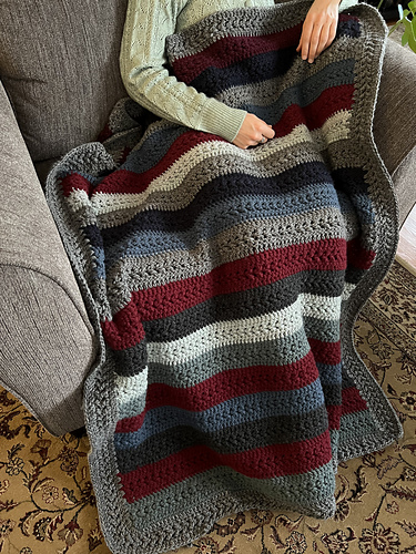 Ravelry: Nature Inspired Chunky Throw pattern by Valentina