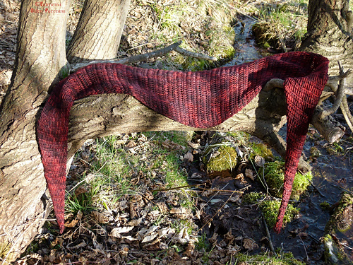 Ravelry: Rogue Rouge pattern by Olden Patterns