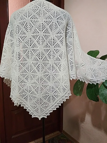 Ravelry: Aether Shawl pattern by Amy van de Laar