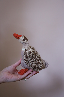 Ravelry: Mrs Mallard pattern by Emily Hassett, Van Oordt’s Knittery