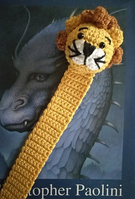 Ravelry: "Leon" the Lion Bookmark pattern by Andrea Vass