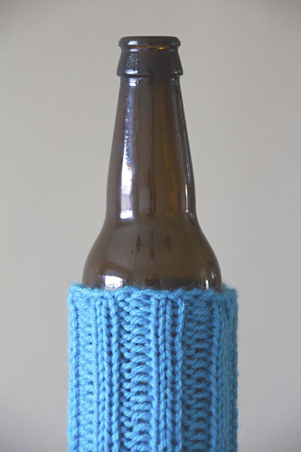 Ravelry: Beer Cozy pattern by Veronica Macaulay