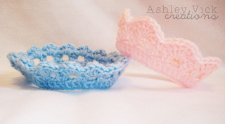 Ravelry: Newborn Crown Prop pattern by Ashley Vick