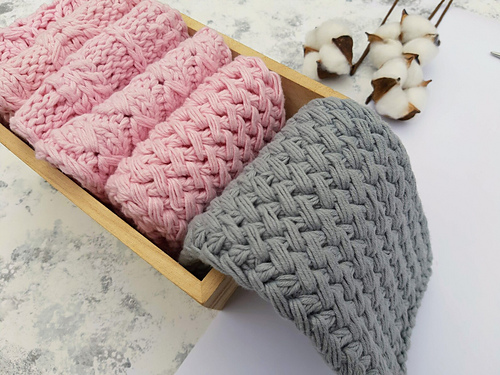 Ravelry: Potholder - A chain mail pattern by Vicky Moroz