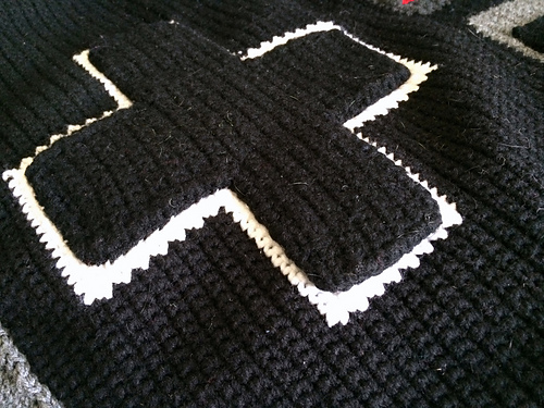 Ravelry: Crochet Game Controller Blanket pattern by Nicole Mayer