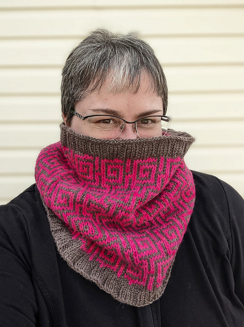Ravelry: Orwegstig Cowl pattern by Vikki Perkins
