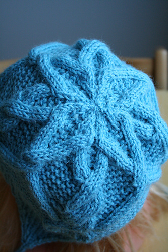 Ravelry: Kaksoistähti-pipo pattern by Pia Tuononen