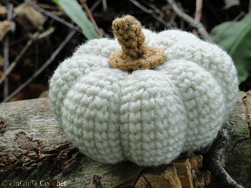 Ravelry: Crocheted Pumpkin Pincushion pattern by Armina Parnagian
