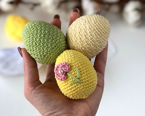 Ravelry: Baby Rattle Chicken /Teether Amigurumi pattern by Vinera Eyer