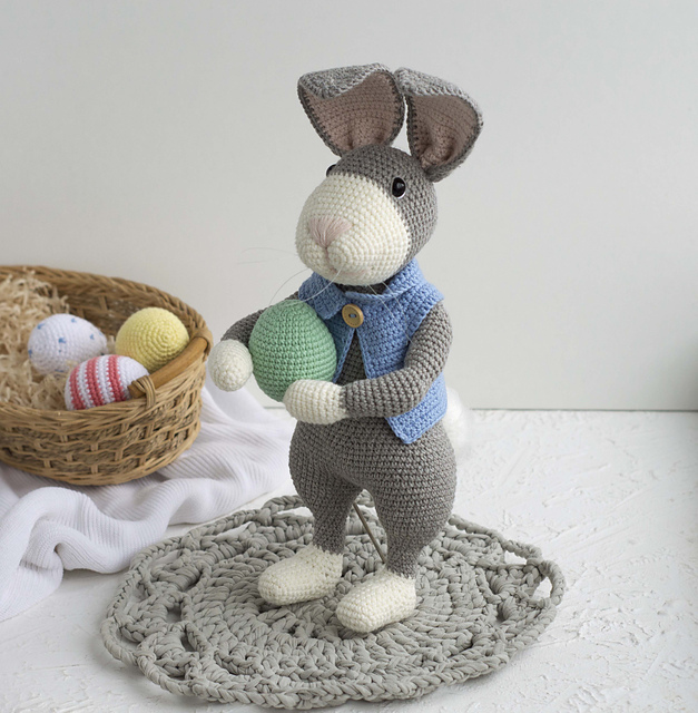 Ravelry: Crochet Bunny pattern by Elena Samoylova