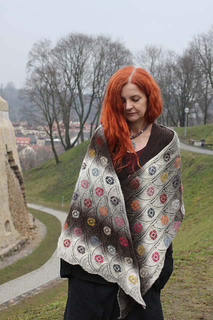 Ravelry: Daisy Waves pattern by Kieran Foley