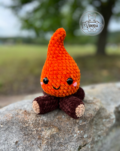 Ravelry: Campfire Cutie pattern by Joey Diehl