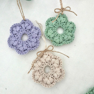 Ravelry: ALEA Flower Wreath pattern by Lizette By