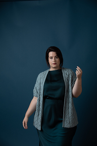 Ravelry: #11 Paria pattern by Meghan Jones