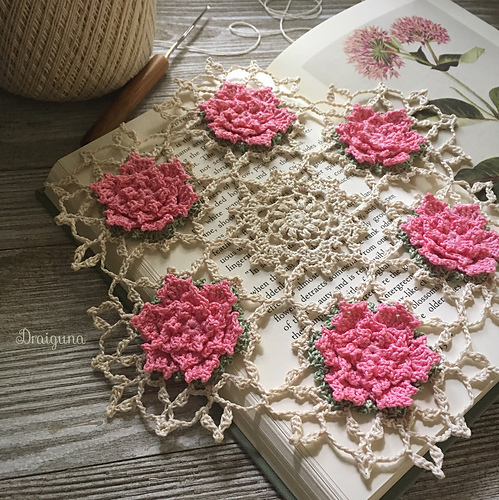 Ravelry: Talandra's Rose Doily pattern by Julia Hart