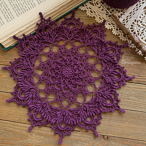 Ravelry: Mystriel pattern by Julia Hart