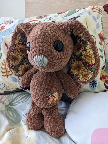 Ravelry: Floppy Eared Bunny pattern by Merlin's Knots