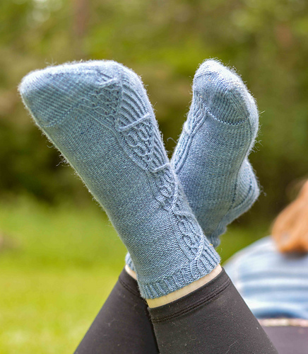 Ravelry: Shoreline Socks pattern by Tracie Millar