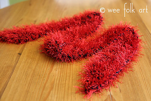 Ravelry: Fuzzy Boa Scarf pattern by Michelle WeeFolkArt