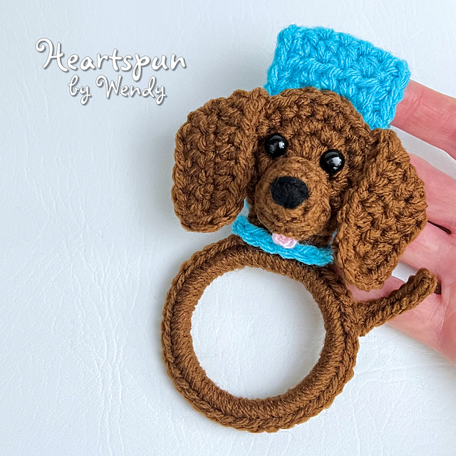 Ravelry: Dachshund Towel Holder Ring pattern by Wendy Connor