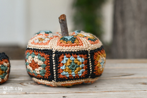 Ravelry: Granny Square Pumpkins pattern by Bethany Dearden