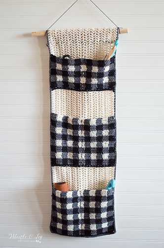Ravelry: Plaid Hanging Organizer pattern by Bethany Dearden