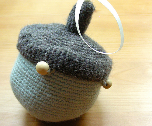 Ravelry: Little Acorn Project Bag pattern by Brigitte Read