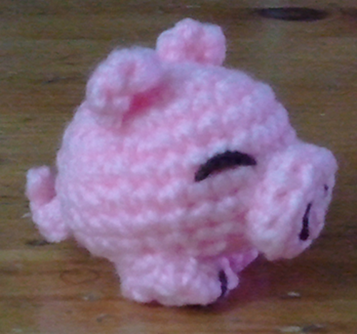 Ravelry: Pig. Heads or tails? pattern by Rosaura Valdez