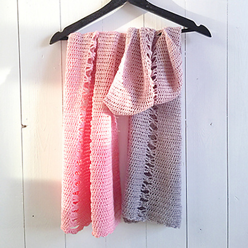 Ravelry: Connected Bows Shawl pattern by Wilma Westenberg