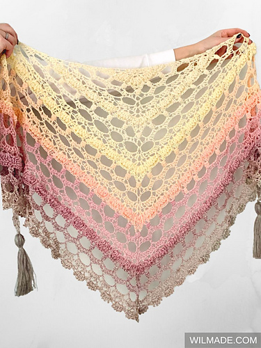 Ravelry: Enchanting Eva Shawl pattern by Wilma Westenberg