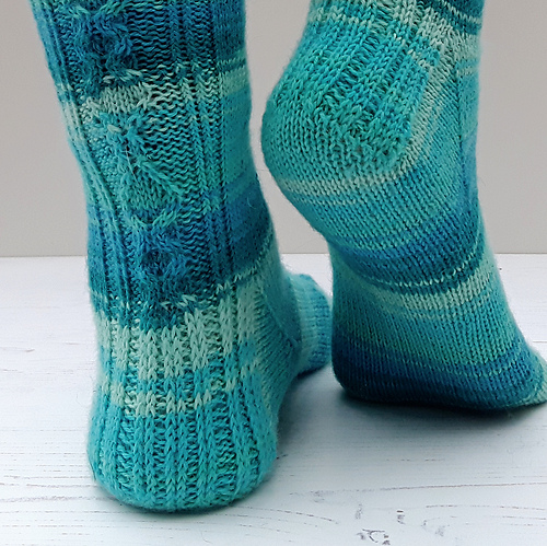 Ravelry: Love Spoon Socks pattern by Winwick Mum