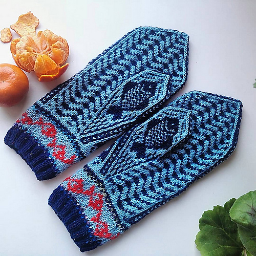 [FO] Double Fish Mittens : r/knitting