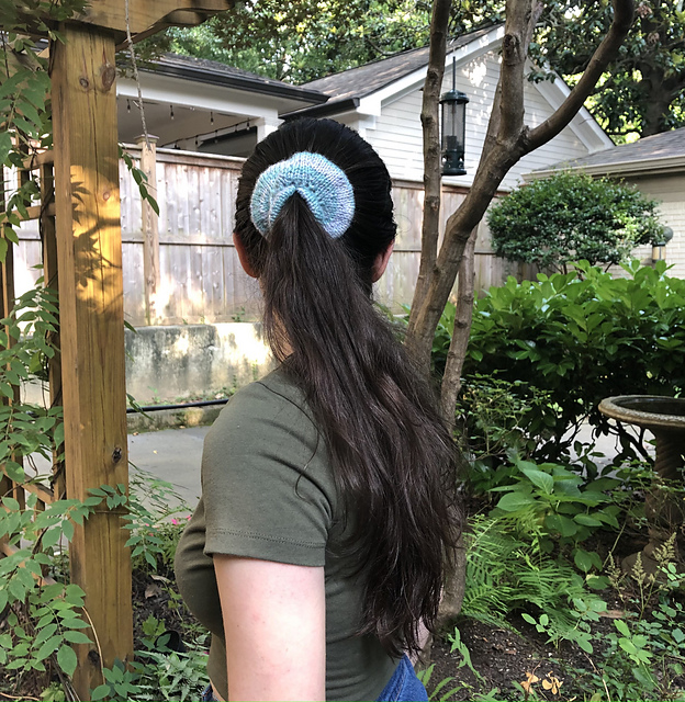 Ravelry: Heather Knit Scrunchie pattern by Maura O'Sullivan