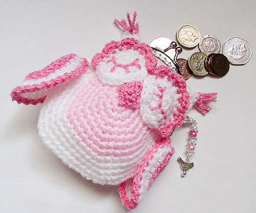 Ravelry: Owl Animal Coin Purse pattern by Wistfully Woolen