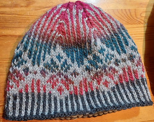 Ravelry: Basiita Beanie pattern by Daniel Drennan ElAwar