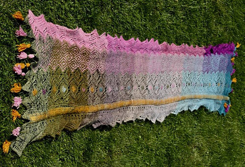 Ravelry: Sari pattern by Kieran Foley