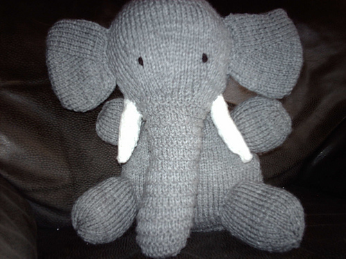 Ravelry: Elephant pattern by Sarah Keen