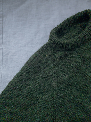 Ravelry: Wayfarer Raglan pattern by Lív Ulven