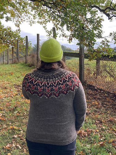Ravelry: Ember Fox Sweater pattern by Lív Ulven