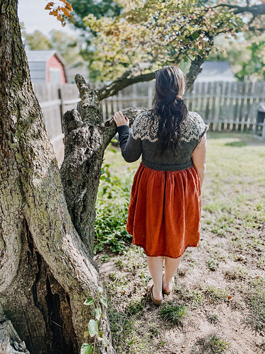 Ravelry: Ember Fox Sweater pattern by Lív Ulven